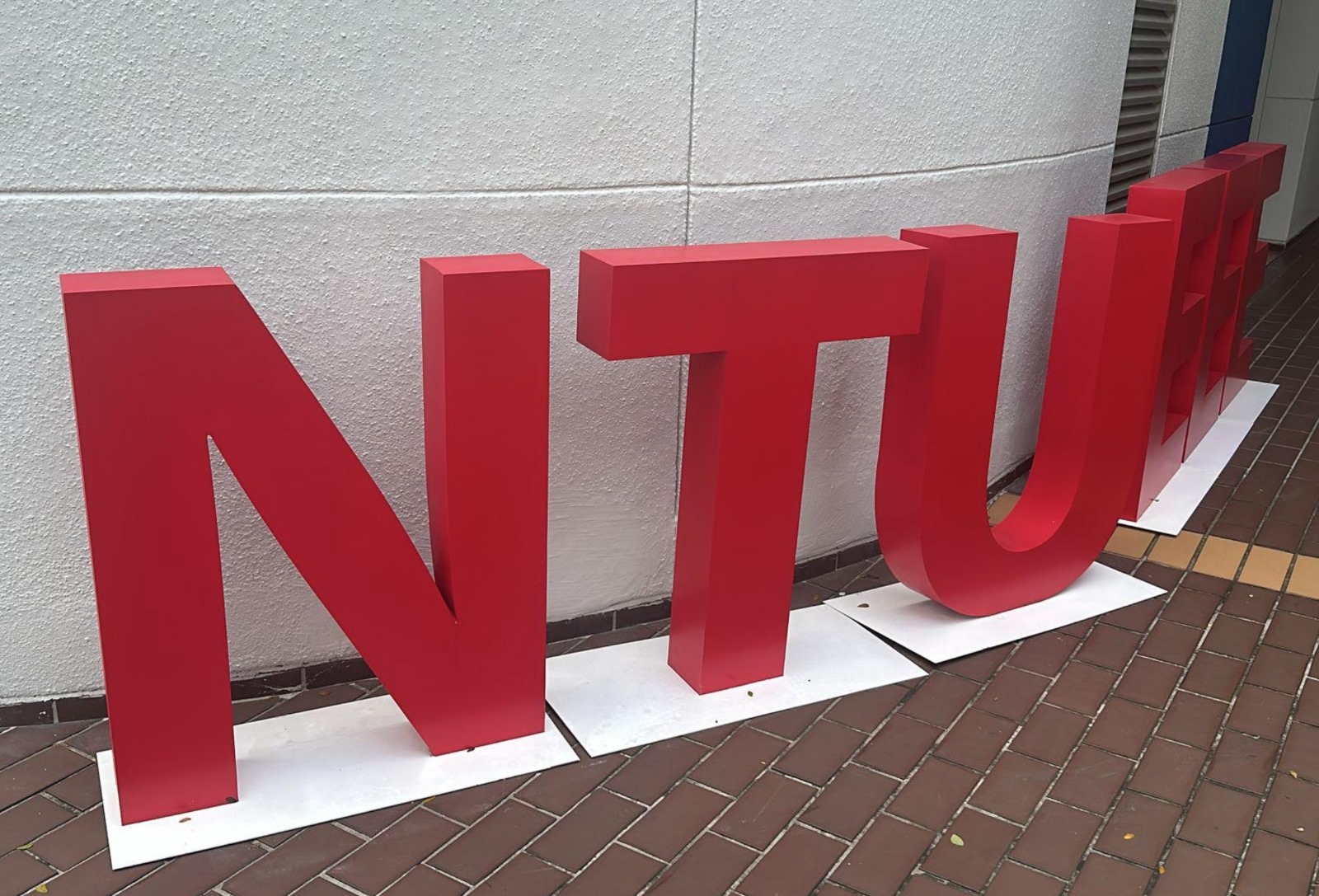 Top 100 Signage Manufacturers in India (2026) | ensun